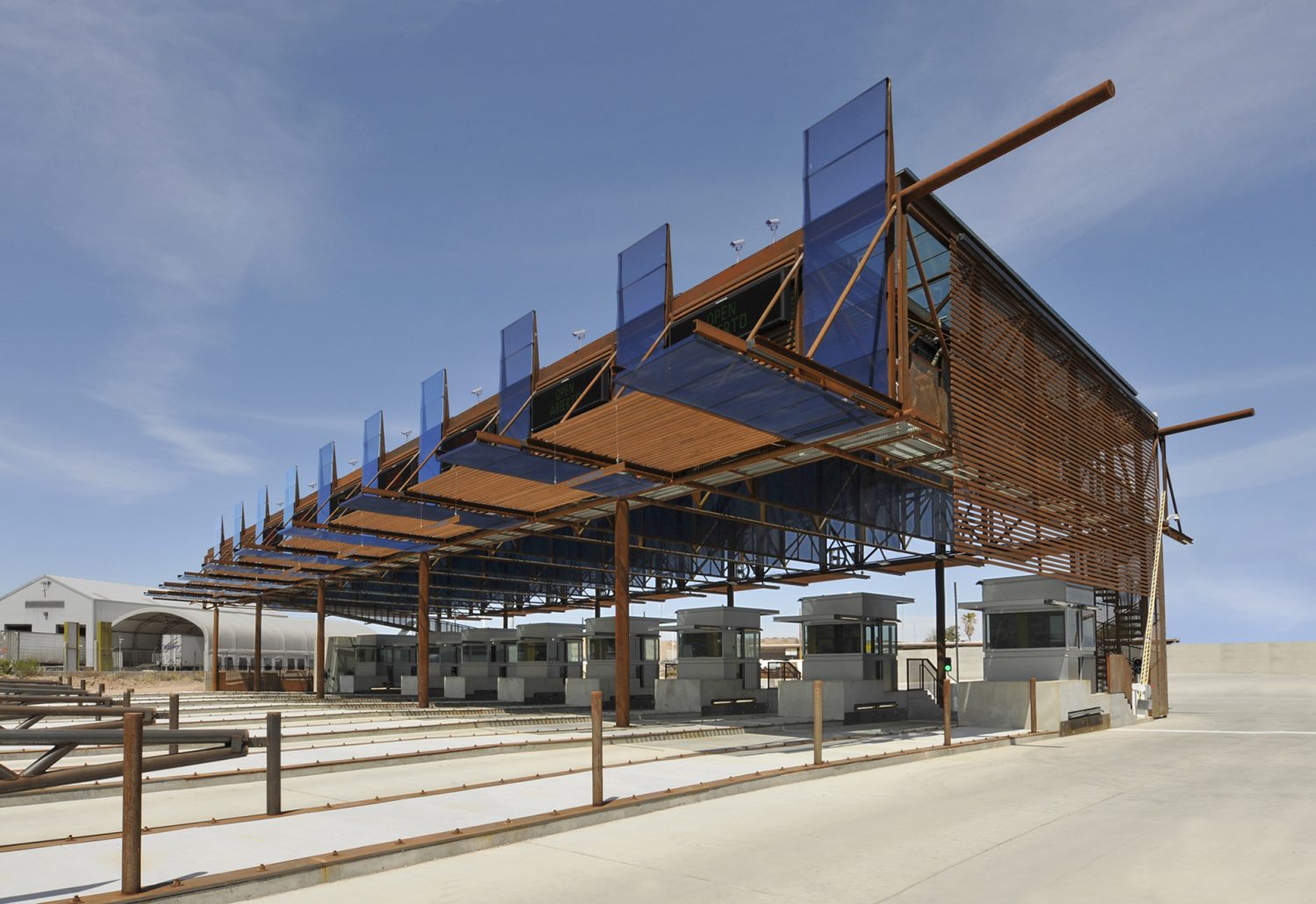 Mariposa Land Port of Entry - Hensel Phelps