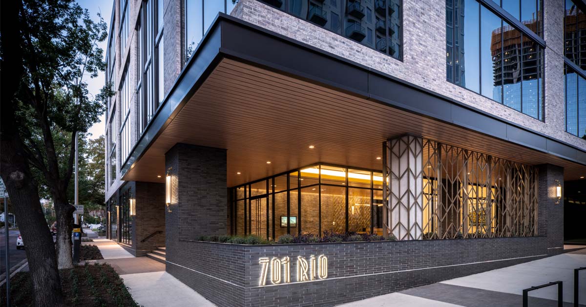 701 Rio - Hensel Phelps