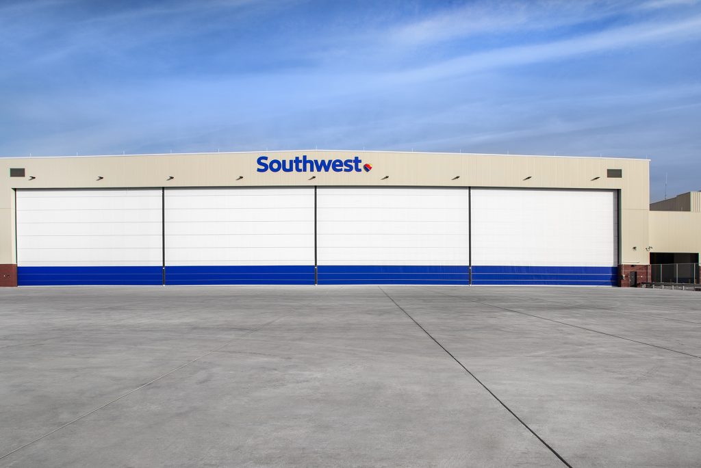 Hangar Reconstruction - Dulles Jet Center - Hensel Phelps
